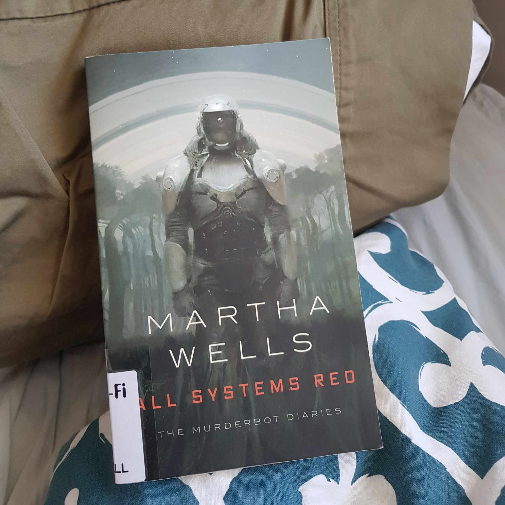 All Systems Red by Martha Wells is Sci-Fi Genius – Annafromuni